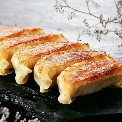 China Frozen Green Pastry 1kg Weight 24 Month Shelf Life Sushi with Shrimp Chicken and Duck for sale
