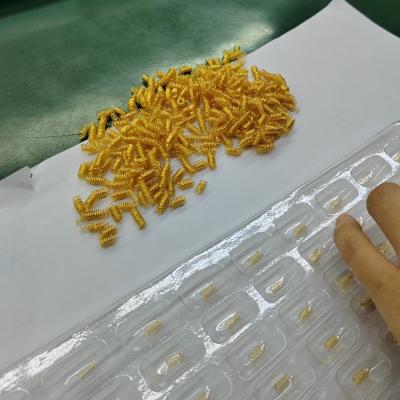 中国 カスタマイズされた金圧縮コイルばねの金張りの表面処理 販売のため