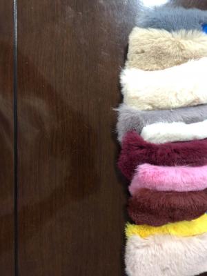 Китай Imitate rabbit hair super sofe Modern Shaggy rug polyester Shaggy carpet cotton latex backing / suede backing продается
