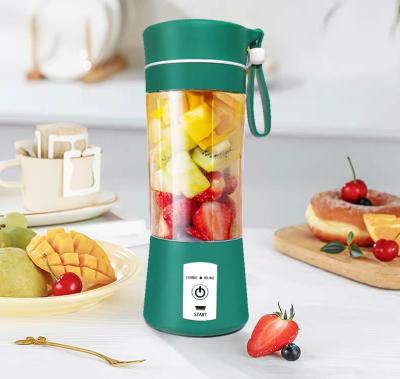 China Convenient Portable Juicer Cup Green Mini Electric Juicer 380ml 40W for sale