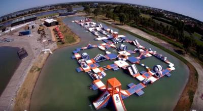 China 250 People Giant Inflatable Water Park Games, TUV Certificate Inflatable Wipeout Course for sale