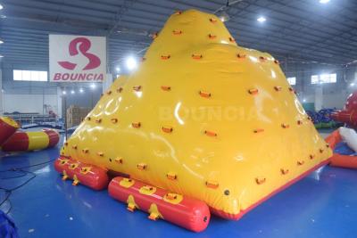 China Iceberg de flutuação da água do parque da água para escalar e deslizar à venda