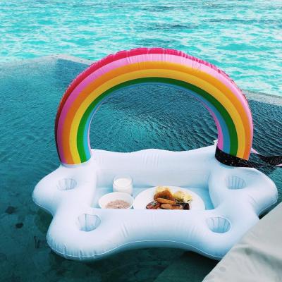 Cina 0.54kg Piscina a forma di nuvola Piscine galleggiante Portabevande galleggiante per piscina in vendita