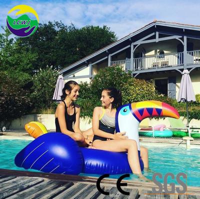 Cina Colore personalizzato 100kg piscina galleggiante piscine d'acqua tropicale interne in vendita