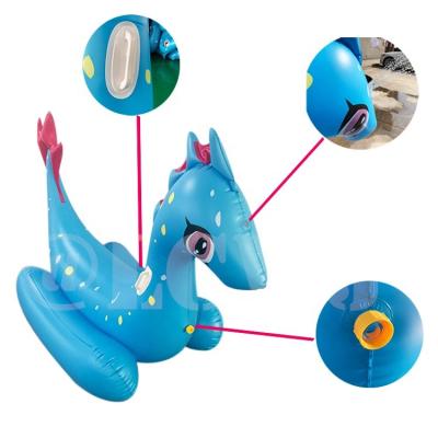Cina Bella corsa in piscina galleggiante piscina di dinosauri inflatabile sprinkler 160cm in vendita