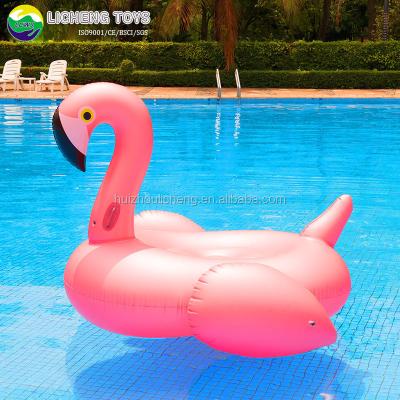 Cina Grande piscina gonfiabile galleggiante Mega Flamingo attrezzatura parco acquatico 150cm in vendita