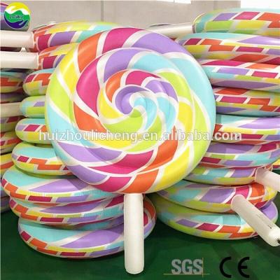 Cina 0.3mm Multi Color Large Pool Floats Inflatabile Lollipop Pool Float 220 X 150cm in vendita