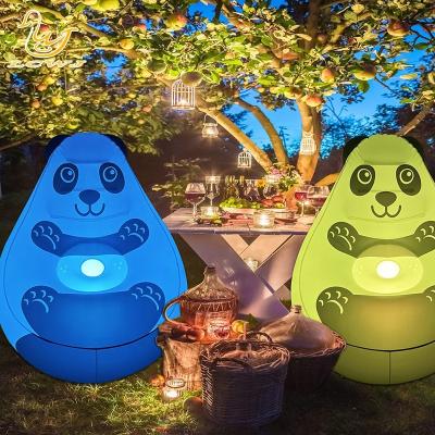 Cina LC Schimpanzé Animal Design Salone gonfiabile pieghevole Sofà a sbalzo Poltrona Divano con luce a controllo remoto in vendita
