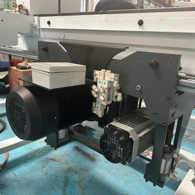 Cina MJ6233A Alta velocità CNC Intelligent Computer Panel Saw Legnageria Taglio elettronico in vendita