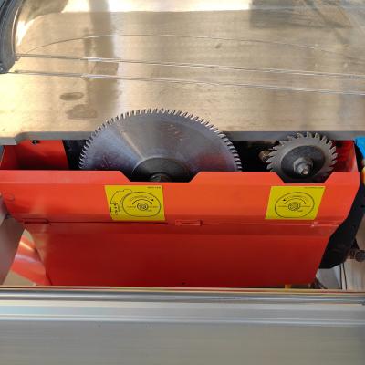 China 8000r/min Scoring Speed CNC-6132 Double Blade Sliding Table Saw for Construction Works for sale