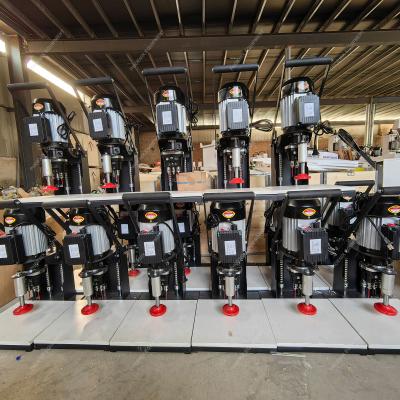 Cina Macchine per la lavorazione del legno con foratura a scanalatura e saldatura a scanalatura versatile in vendita