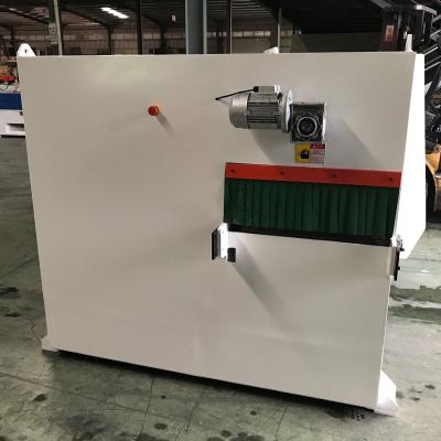 Cina MJF142-2250 Macchina per segatura multi-rip per il taglio di assi personalizzati di legno quadrato di legno massello in vendita