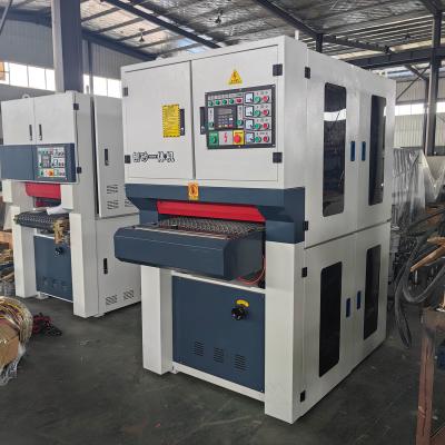 Cina Migliora la tua produzione di mobili in MDF con una macchina di levigatura di legno facile da usare in vendita