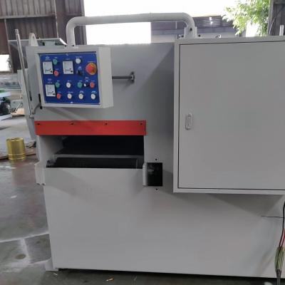 中国 77KW MJF142-1750 2250 木の刃用マルチリップソーマシン 販売のため