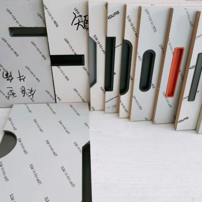 中国 パネル家具 CNC 掘削とスロットリング 統合機械 木工加工センター 販売のため