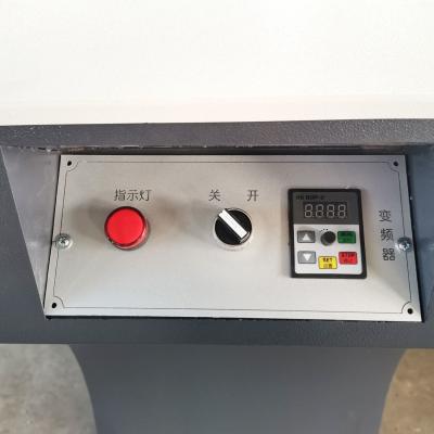 Cina PM60A Macchina di levigatura a spazzola per mobili per profilati di piegatura a forma speciale in vendita