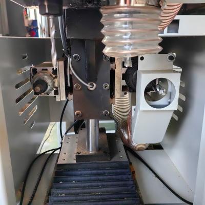 Cina Profondità massima del solco di fresatura 130 mm CNC porta chiuso buco di blocco Legno Mortising Machine PMD2800 in vendita