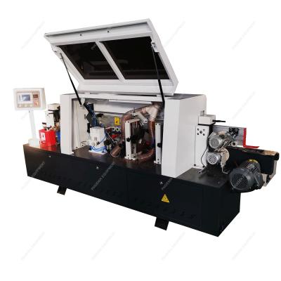 Cina 15m/min Velocità di alimentazione del pannello Macchina di fasciatura di bordo in PVC automatico completo per la lavorazione del legno in vendita