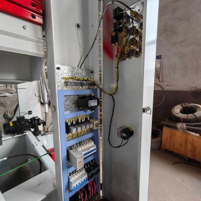 China PH120 Máquina de prensagem a quente hidráulica automática de 2 camadas para a fabricação de portas 120 T pressão total à venda