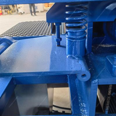 Cina Le opere di costruzione richiedono macchine per il taglio di seghe per legno a più lame per essere efficienti in vendita