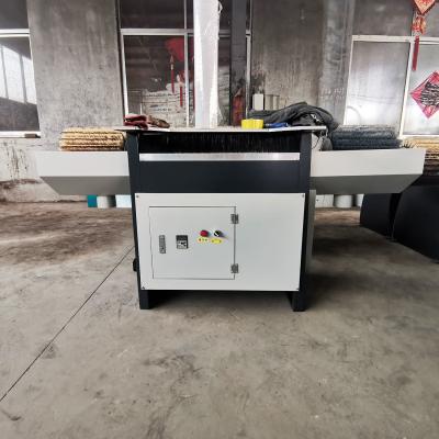Cina PM120A Piccola macchina di levigatura manuale a spazzola a tre rulli per superfici lisce di legno in vendita
