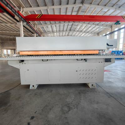 Cina 6 Funzioni Edge Bander La soluzione definitiva per i produttori di mobili per la lavorazione del legno in vendita