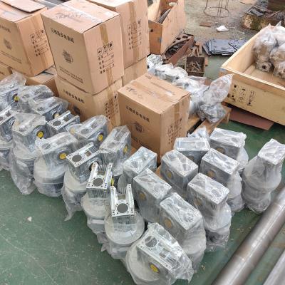 China SR-R630 Fully Automatic Floating Primer Sanding Machine for PET Large Plate Polishing for sale