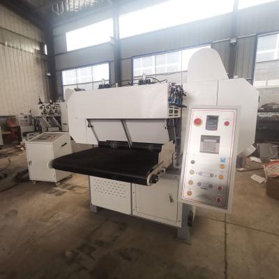 Cina 21.12kw Potenza totale MJ650 Serratura automatica a banda per la lavorazione del legno con velocità di alimentazione da 0 a 18 m/min in vendita