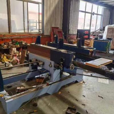 Cina Disegno dimensione regolabile CNC doppio lato di legno finestra armadio porta macchina di levigatura in vendita