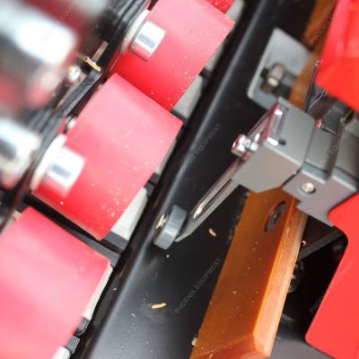中国 多機能の木製ミニ自動エッジバンドリングマシン 精度4000MLの粘着鍋 販売のため