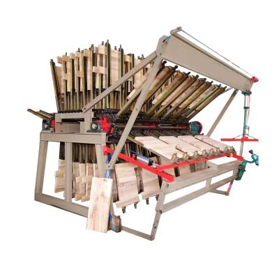 Cina Mobili a pannello Compositore idraulico Portatore di pinze per legno MY2500B-10 Potenza del motore 1.1kw in vendita