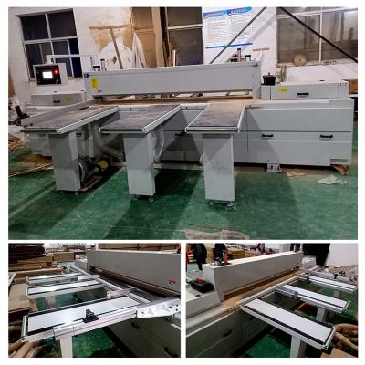 Cina Negozi di materiali da costruzione Taglio legno scrivania sega CNC automatica con tensione 380 in vendita