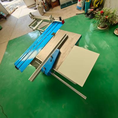 Cina Cnc personalizzabile lavorazione del legno industriale di precisione di taglio del legno pannello a slitta tavolo seghe macchina in vendita