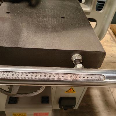 Cina 50.8mm Saw Blade Diametro Alta velocità Precisione Single Rip Saw MJ163A Stile Verticale in vendita