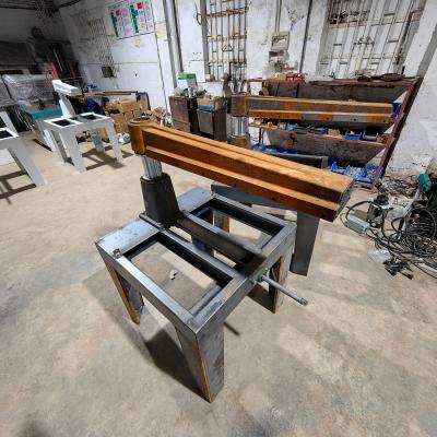 Cina Seghe a trazione universali per la lavorazione del legno Max. Larghezza di lavoro 640 mm Taglio della sega 640*110 mm in vendita