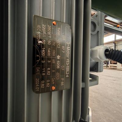 Cina Pianificazione di precisione con pianificatore e tagliatore elicoidale per spessori di legno industriali da 1000 mm in vendita