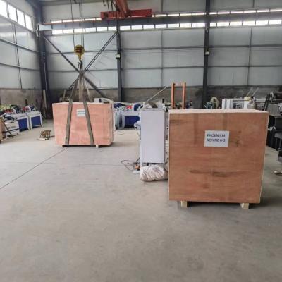 Cina Macchina avanzata rotonda per la produzione automatica di maniglie di scopa e bastoncini da spazzola in vendita