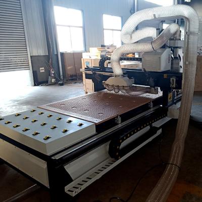 China Max. Working Speed 25000mm/min 1300×2500mm Working Table Size Woodworking CNC Router for sale