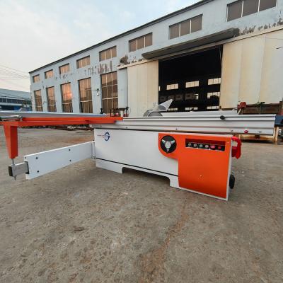Cina Macchina di taglio del legno di 2300 mm con seghe a tabella scorrevole e altezza di taglio massima di 80 mm in vendita