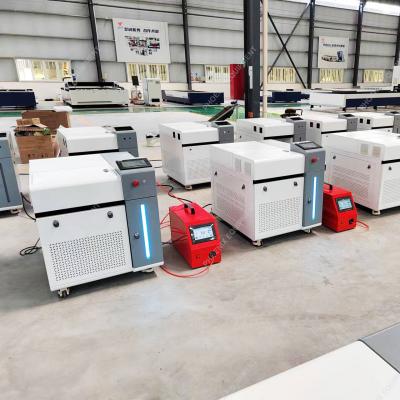 Cina PM-WD 1500W Laser a fibra tutto in uno macchina di saldatura di taglio di pulizia per taglio veloce in vendita