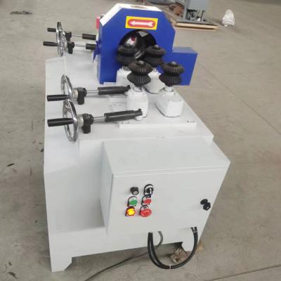 Cina MC90100B Automation Round Wood Rod Handle Making Machine per la produzione di mobili in vendita