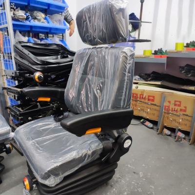 China Loader bestuurdersstoel met mechanische schokdemper en 180 graden omdraaiing van de armsteun Te koop