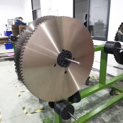 China Panelzaag en dwarsgesneden zaagmachine 96T Houtbewerkingszaagblad met platte tand Te koop
