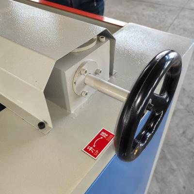 Cina 2.2kw Macchina adesiva per la lavorazione del legno per l'assemblaggio di grandi assi nei negozi di materiali da costruzione in vendita