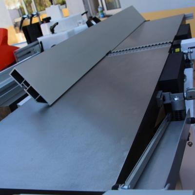 Cina 5 in 1 Tavola Multifunzionale CNC Precision Combined Universal Woodworking Machine in vendita