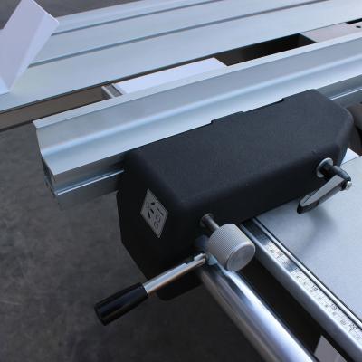 Cina 5 in 1 Tavola Multifunzionale CNC Precision Combined Universal Woodworking Machine in vendita