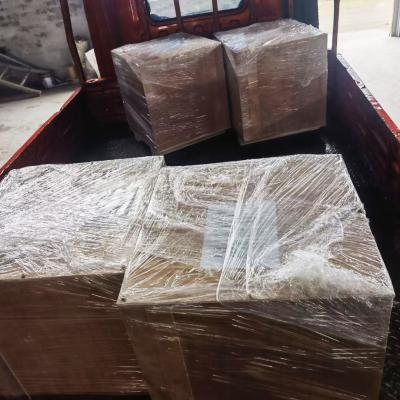 China Houten strookdraadmachine met op maat gemaakte mini-houten bezemstrook schroeifunctie Te koop