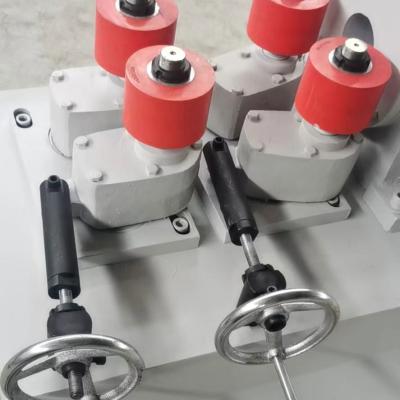 Cina Macchine per la manipolazione delle scope Sander Mop Round Sticks Polishing Solid Wood Sanding Machine in vendita