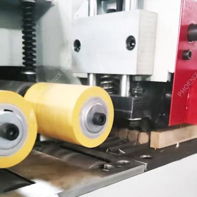 Cina Macchine per manipolazione di scope in legno tipo rotondo Bar Dowel Mill con lunghezza di lavoro 250-6000mm in vendita