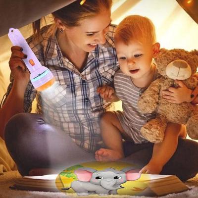 Cina Lanterna giocattolo luminoso per bambini proiettore di racconti del sonno un giocattolo divertente ed educativo per bambini in vendita
